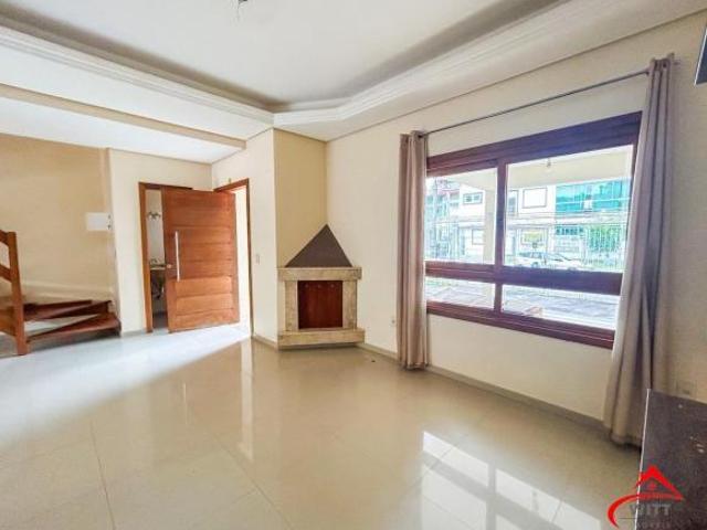 CASA NO CONDOMÍNIO LAGOS DE NOVA IPANEMA