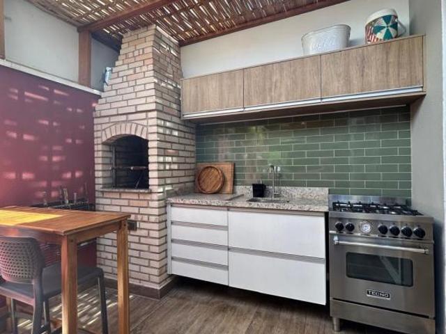 Casa no condomínio Montreal Residence para venda com 3 quartos, sendo 1 suíte, 163m²