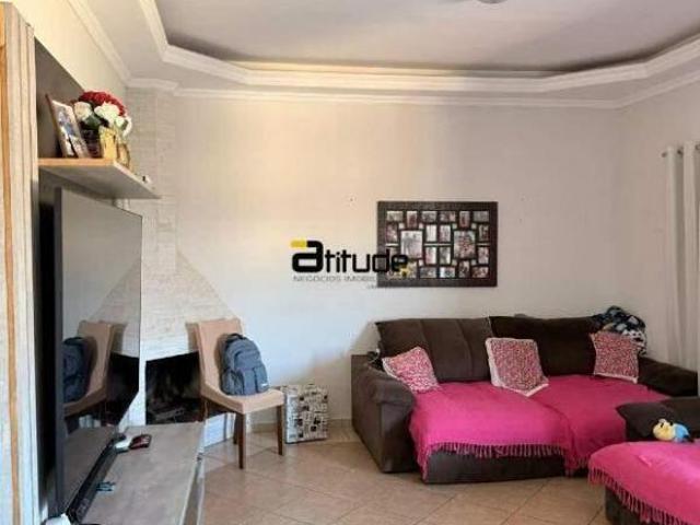 CASA NO CONDOMÍNIO NOVA PAULISTA EM JANDIRA/SP – 4 QUARTOS, 2 SUÍTES, ÁREA DE LAZER PRIVATIVA!