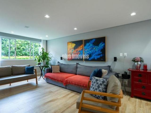 Casa no condomínio New England Condominio para venda com 4 quartos, sendo 4 suítes, 273m²