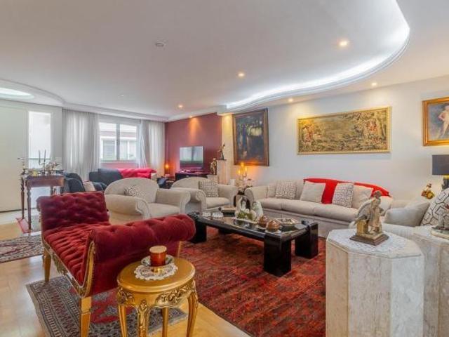 Casa no condomínio New England condominium para venda com 4 quartos, sendo 4 suítes, 462m² remaxar