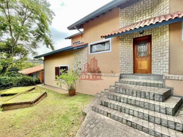 Casa no condomínio São Fernando Residência com 5 dorms, 2 suites, piscina, sauna