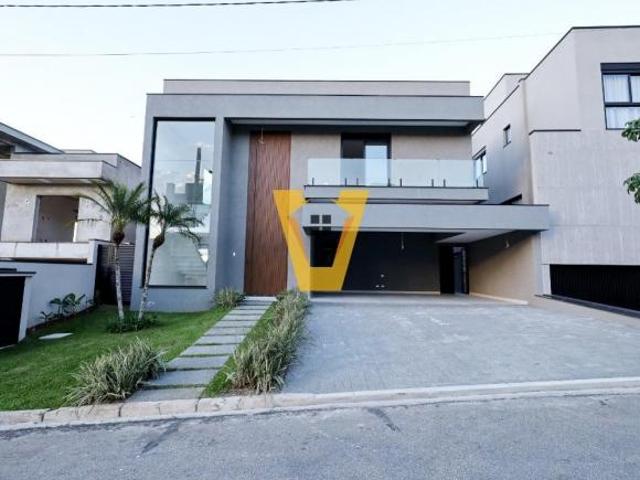 Casa no condomínio São Paulo II para venda com 4 quartos, sendo 4 suítes, 500m²