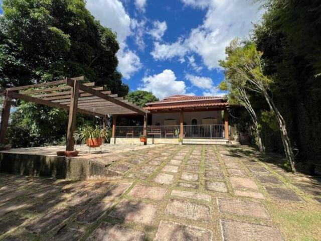 Casa no Condomínio Solar das Palmeiras
