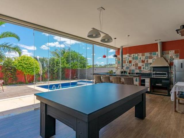 Casa no condomínio Swiss Park para venda com 5 quartos, sendo 4 suítes, 404m² sandracanellas#SMW9Y