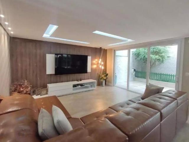 Casa no condomínio Swiss Park para venda com 6 quartos, sendo 6 suítes, 750m²