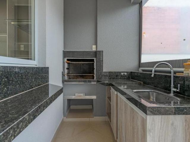Casa no condomínio Swiss Park para venda com 3 quartos, sendo 3 suítes, 227m² sandracanellas#7Z1Y2