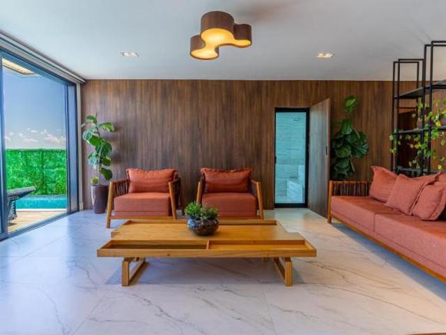 Casa no condomínio Porto Laranjeiras para venda com 10 quartos, sendo 10 suítes, 1,150m² theremaxc