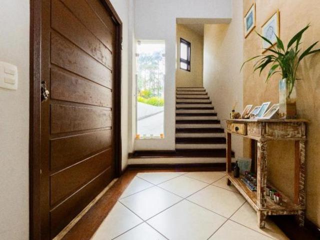 Casa no condomínio Paysage Noble para venda com 5 quartos, sendo 1 suíte, 265m²