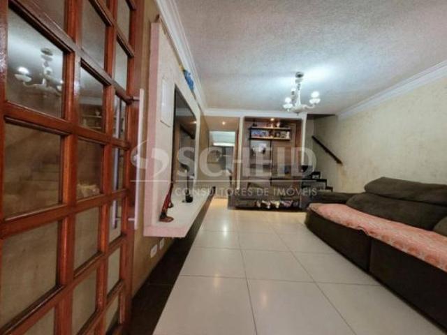 Casa no Condomínio Palmares completamente reformada