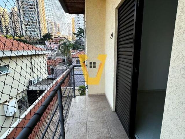 Casa no condomínio para venda com 3 quartos, sendo 1 suíte, 203m²