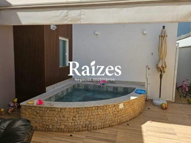 Casa no Condomínio Paradiso Ecológico com 3/4 sendo 1 suíte