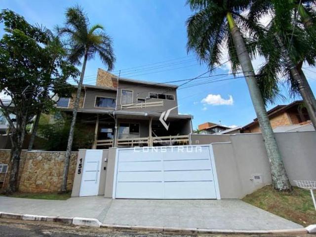 Casa no condomínio Parque da Hípica