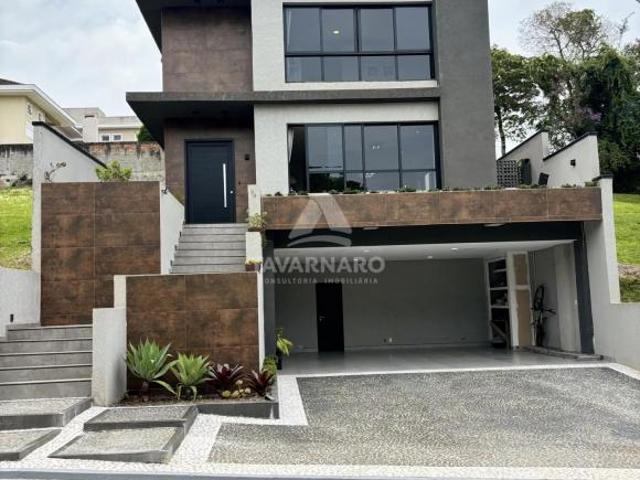 Casa no condominio Parque dos Ingleses