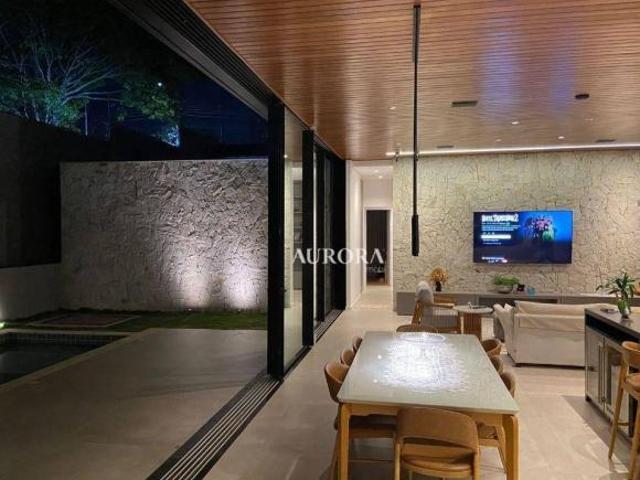 Casa no Condomínio Pitanguá com 3 dormitórios à venda, 400 m² por R$ 4.500.000 Gleba Palhano Lon