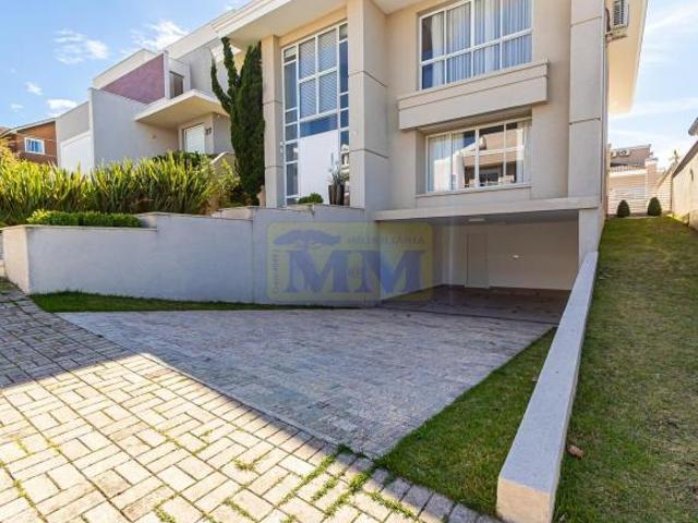 Casa no condomínio Pineland em Pinhais
