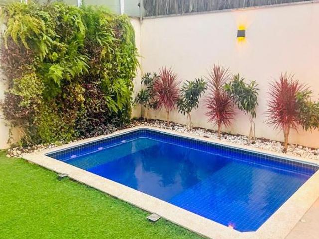 Casa no condomínio Quintall para venda com 4 quartos, sendo 1 suíte, 190m² remaxfront#2XIBX
