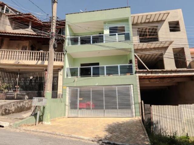 Casa no condomínio Real Park, Caieiras SP para venda com 4 quartos, sendo 1 suíte, 303m²