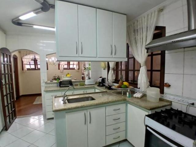 Casa no condomínio Reserva das Hortências para venda com 4 quartos, sendo 1 suíte, 550m² julio sil