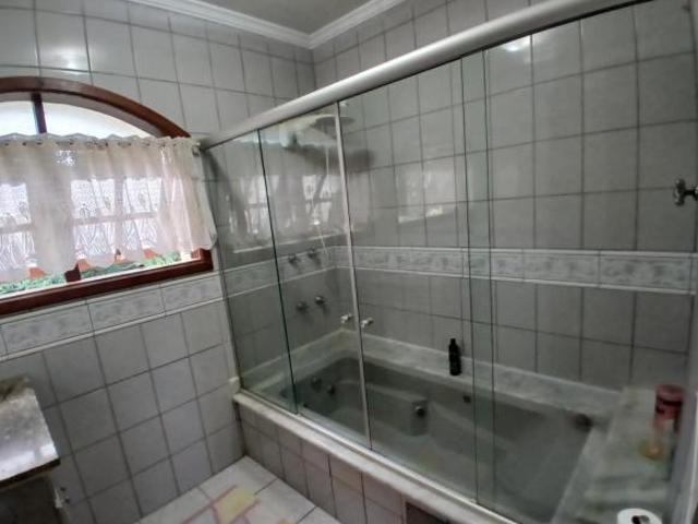 Casa no condomínio Reserva das Hortências para venda com 4 quartos, sendo 1 suíte, 550m² tiagobern