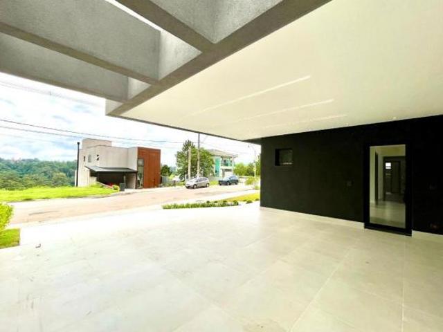 Casa no condomínio Reserva Santa Anna para venda com 4 quartos, sendo 4 suítes, 265m²