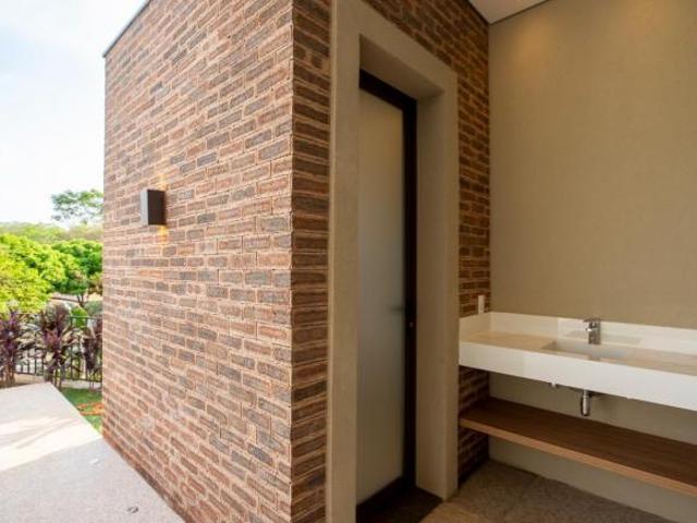 Casa no condomínio Reserva Santa Luísa para venda com 4 quartos, sendo 4 suítes, 424m² theremaxcol