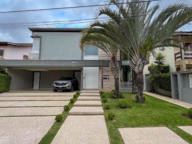 Casa no condomínio Residencial 2 para venda com 6 quartos, sendo 6 suítes, 491m²