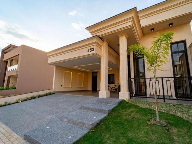 Casa no condomínio Residencial Campos de Medeiros para venda com 4 quartos, sendo 4 suítes, 195m²