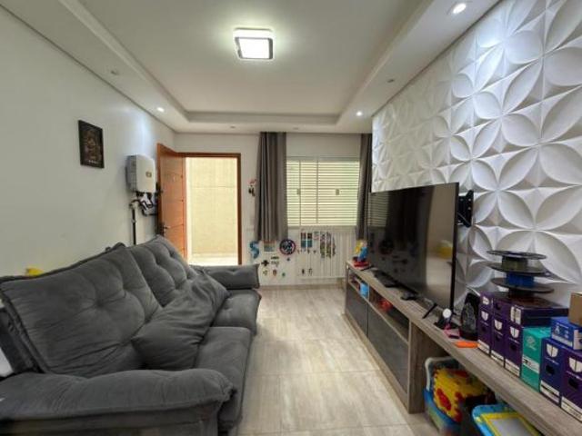 Casa no condomínio Residencial Carmel para venda com 2 quartos, sendo 2 suítes, 60m²