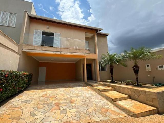 Casa no condomínio Residencial Adriamar para venda com 3 quartos, sendo 3 suítes, 267m²