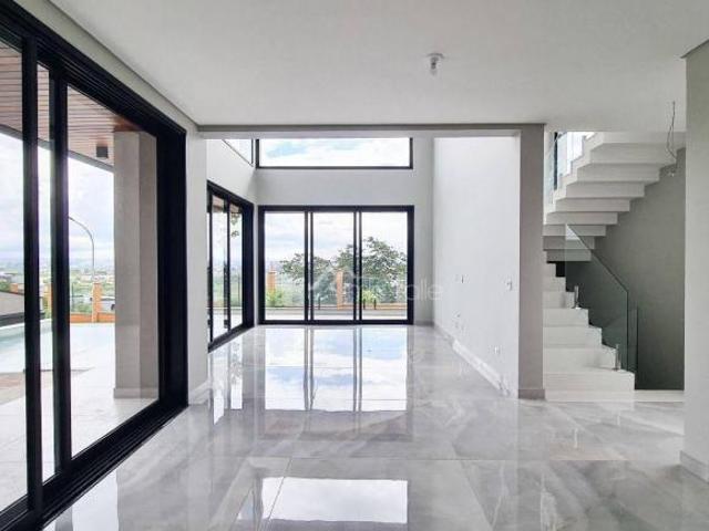 Casa no Condomínio Residencial Alphaville