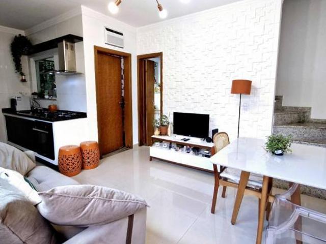 Casa no condomínio Residencial Baptista I para venda com 2 quartos, sendo 2 suítes, 62m²