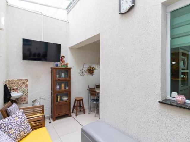 Casa no condomínio Residencial das Orquideas para venda com 3 quartos, sendo 1 suíte, 142m² mauror