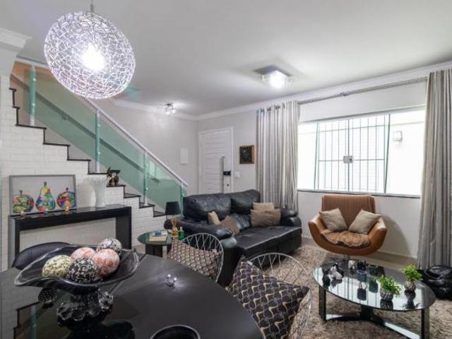 Casa no condomínio Residencial das Orquideas para venda com 3 quartos, sendo 1 suíte, 142m²