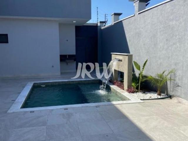 CASA NO CONDOMÍNIO RESIDENCIAL DUAS MARIAS 3 Suítes sendo 1 master com closet e banheira dupla e to