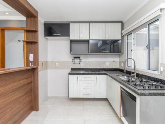 Casa no condomínio Residencial Erika para venda com 3 quartos, sendo 2 suítes, 100m²