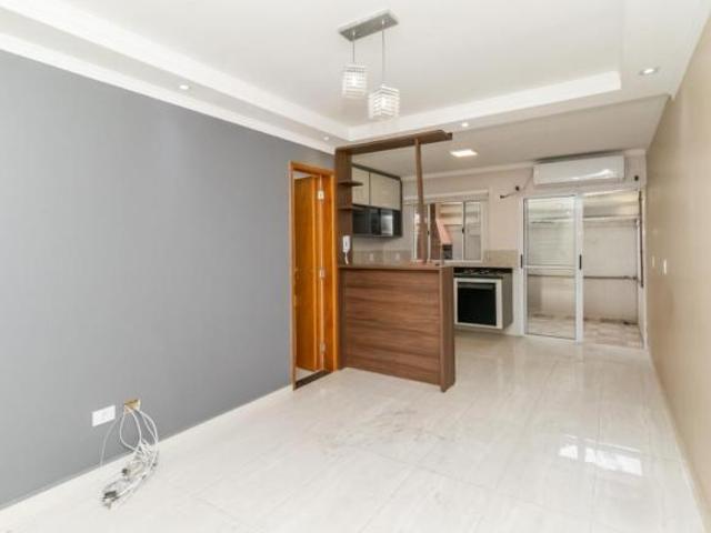 Casa no condomínio Residencial Erika para venda com 3 quartos, sendo 2 suítes, 100m² luizgustavore