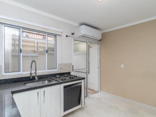 Casa no condomínio Residencial Erika para venda com 3 quartos, sendo 2 suítes, 100m² remaxmonarca#