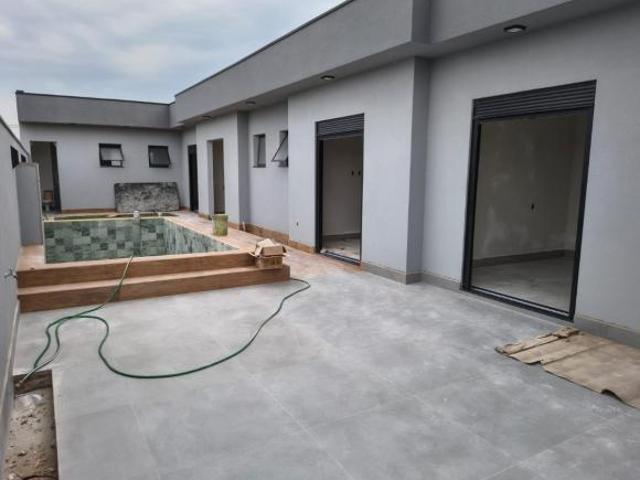 Casa no condomínio Residencial Evidências para venda com 4 quartos, sendo 4 suítes, 220m²