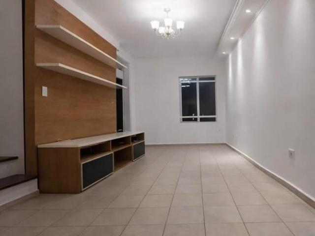 Casa no condomínio Residencial Jardim das Palmas para venda com 3 quartos, sendo 1 suíte, 144m²