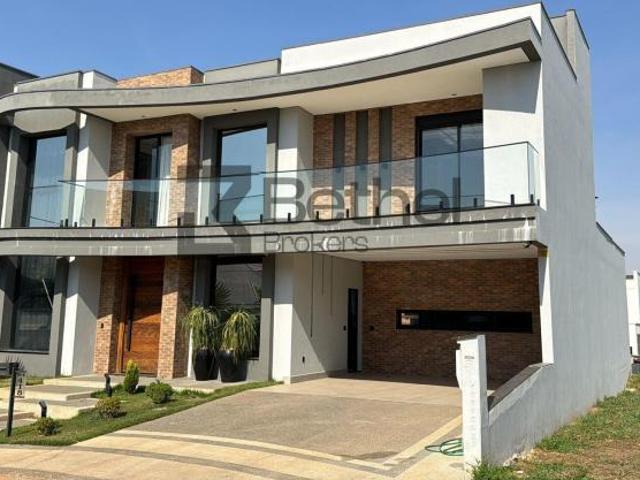 Casa no Condomínio Residencial Jardim Dona Maria José