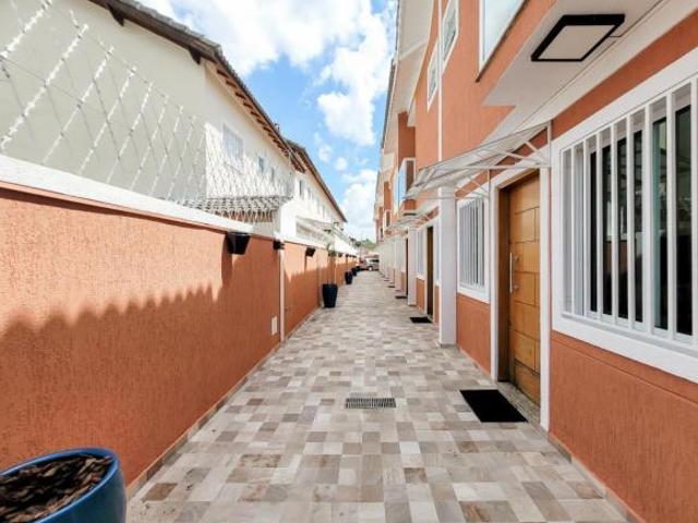 Casa no condomínio RESIDENCIAL JÚLIA para venda com 2 quartos, sendo 2 suítes, 65m² remaxjoy#1L561