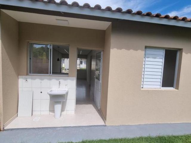 Casa no Condomínio Residencial Ouro Verde II ? 2 Quartos e Infraestrutura Completa