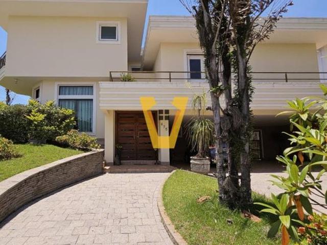Casa no condomínio Residencial Melville para venda com 5 quartos, sendo 4 suítes, 462m²