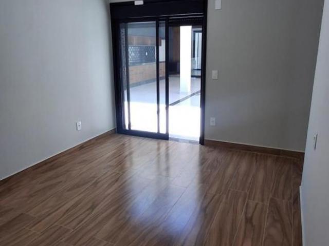 Casa no condomínio RESIDENCIAL MILANO para venda com 3 quartos, sendo 3 suítes, 180m²
