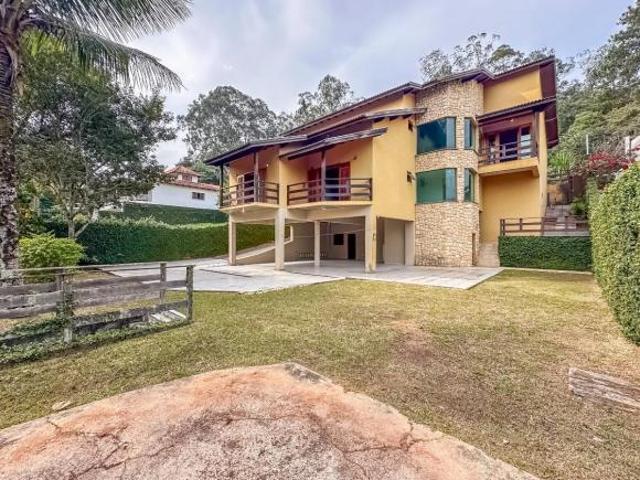 Casa no condomínio Residencial Nova Higienópolis para venda com 4 quartos, sendo 3 suítes, 427m²