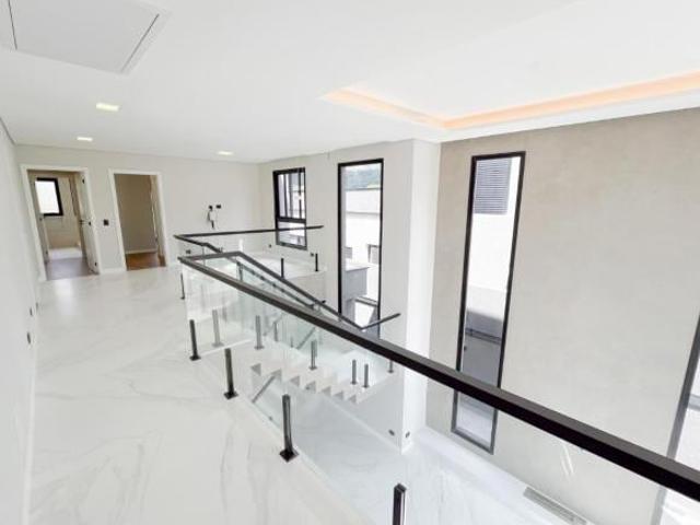 Casa no condomínio Residencial Santa Anna para venda com 4 quartos, sendo 4 suítes, 318m²