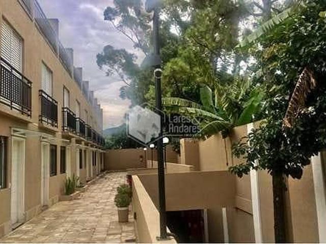Casa no condomínio Residencial Santa Inês para venda com 3 quartos, sendo 1 suíte, 129m²