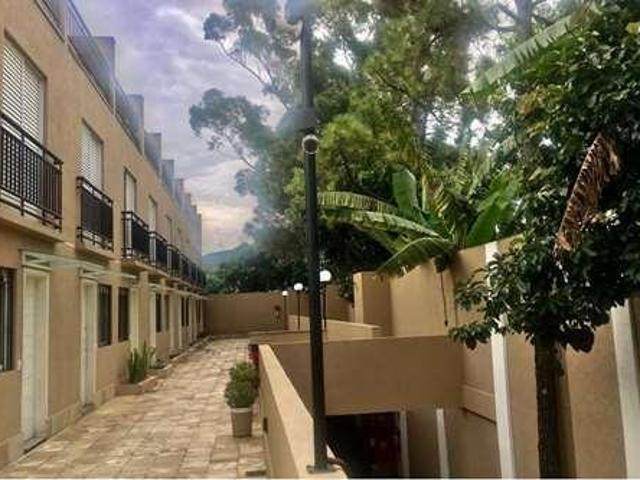Casa no condomínio Residencial Santa Inês para venda com 3 quartos, sendo 1 suíte, 129m² tiagobern