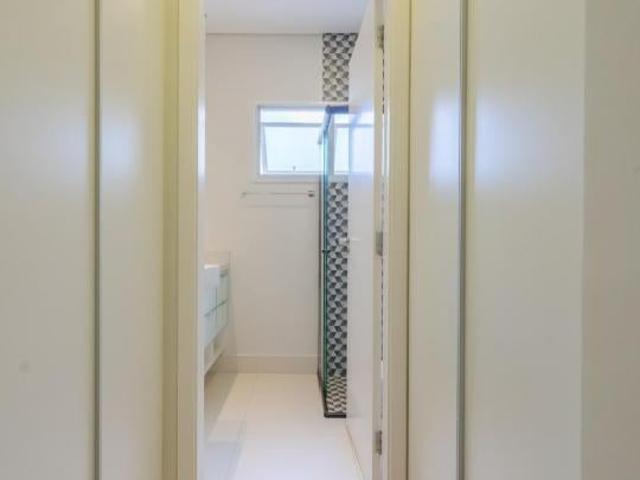 Casa no condomínio Residencial Pateo das Indaiás para venda com 3 quartos, sendo 3 suítes, 134.26m²